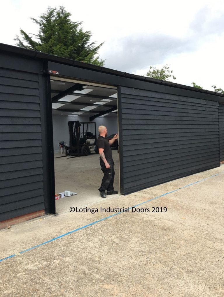 Sliding Farm Doors - Folding Concertina Doors - Door Repairs