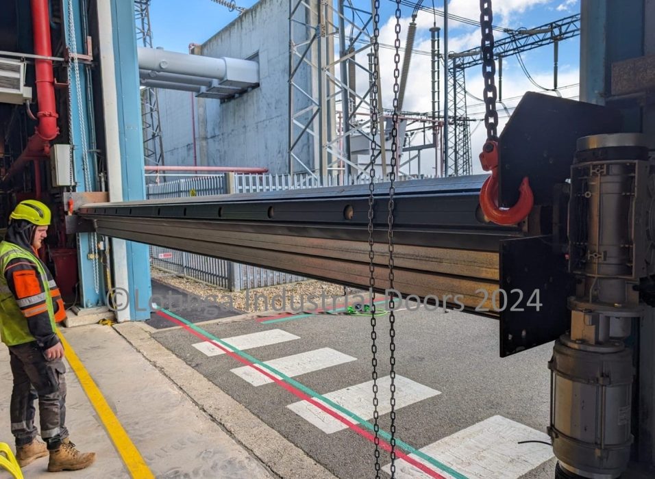 Insulated Shutter Repairs / Roller Shutters Kent / Steel Doors